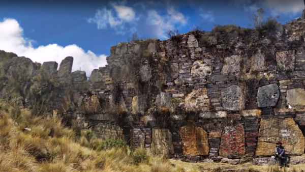 Peru ~ The Megalithic Unknown(?) Mountain Top Site of Yaynu - howtube®
