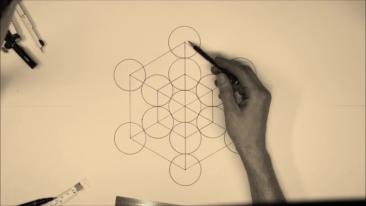 Sacred Geometry, Metatron's cube, Drawing - howtube®